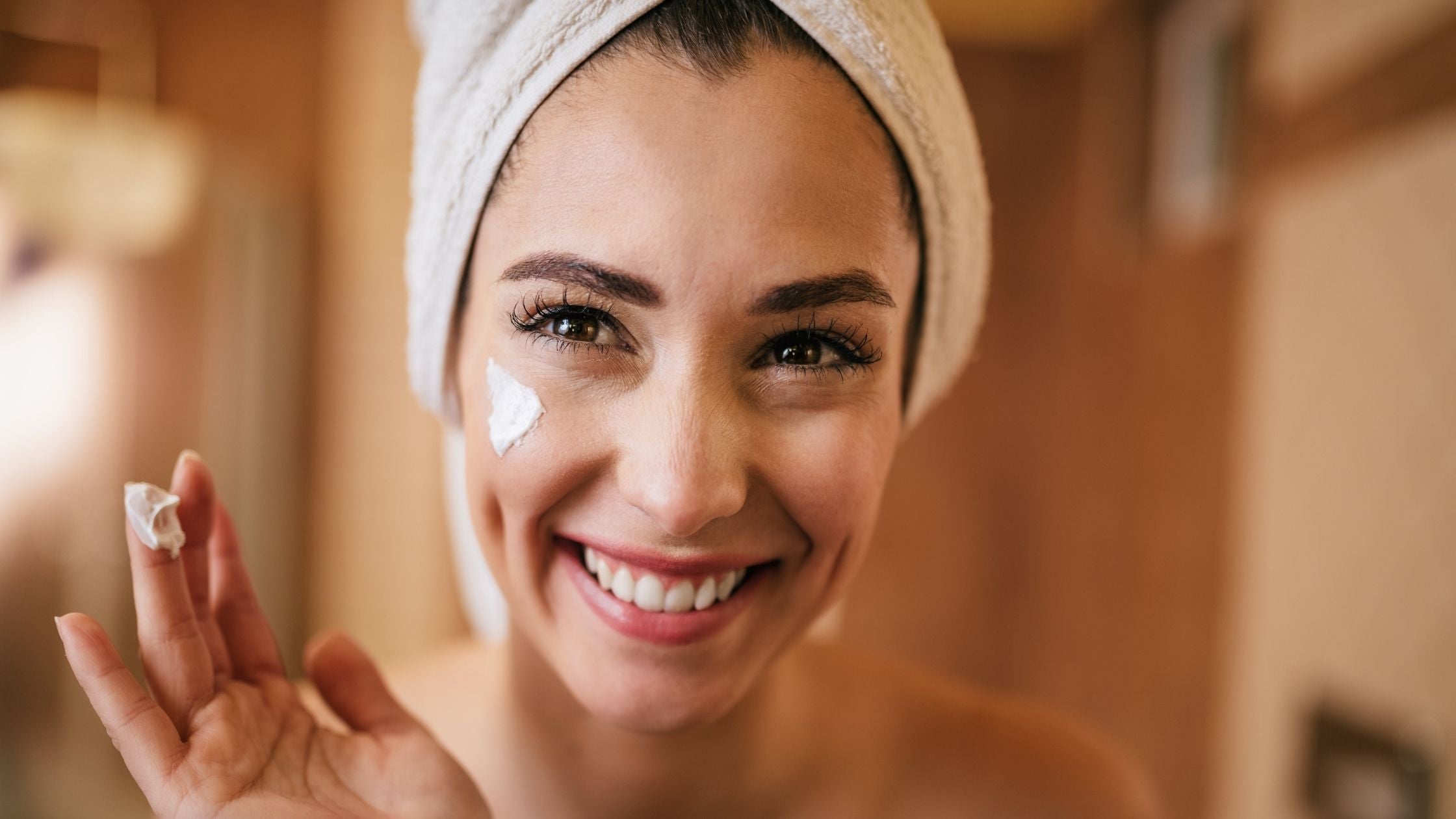 What is Squalane in Skincare? Benefits & Uses – Minimalist